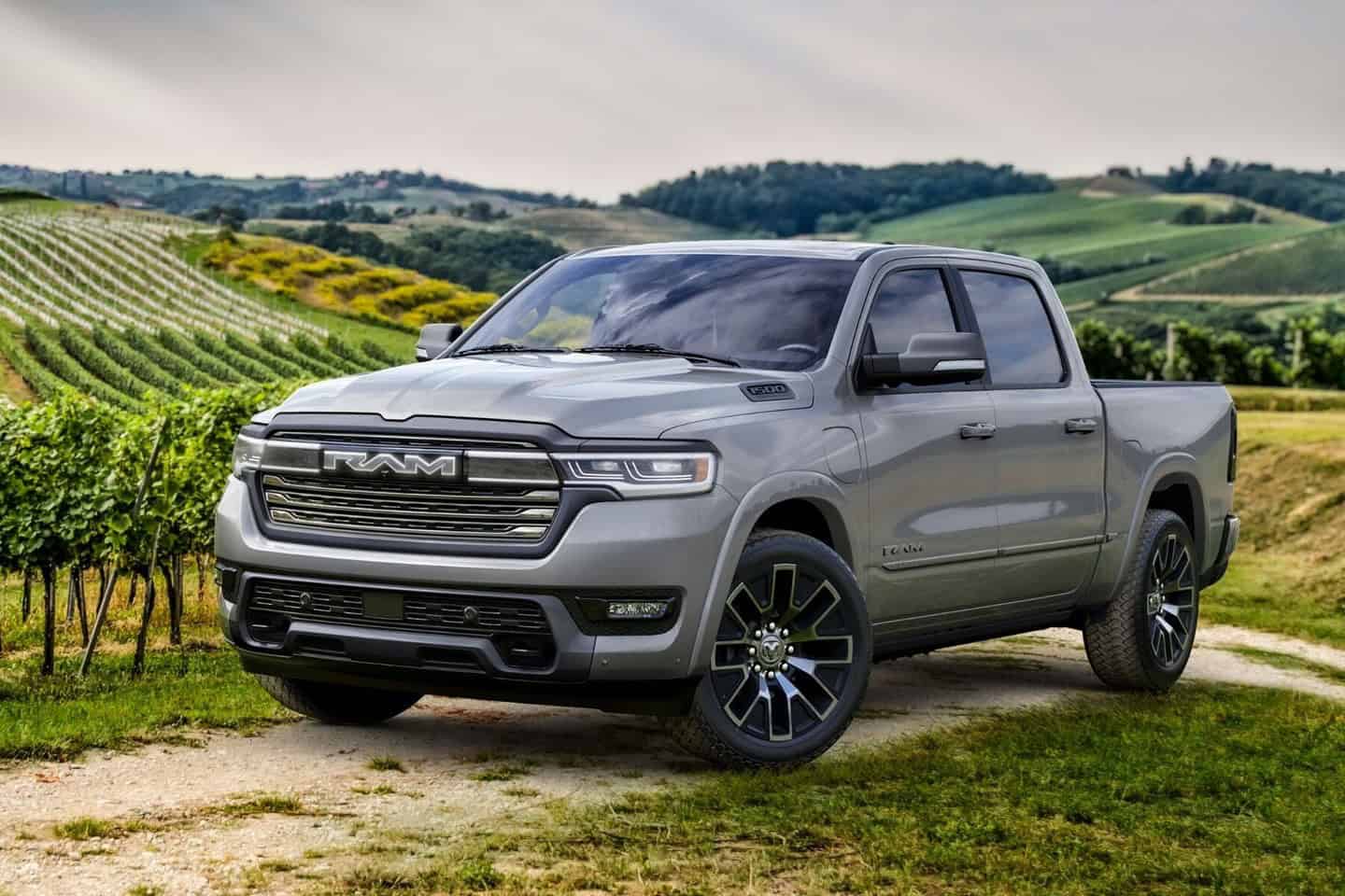 Stellantis เลื่อนเปิดตัว Ram 1500 EV